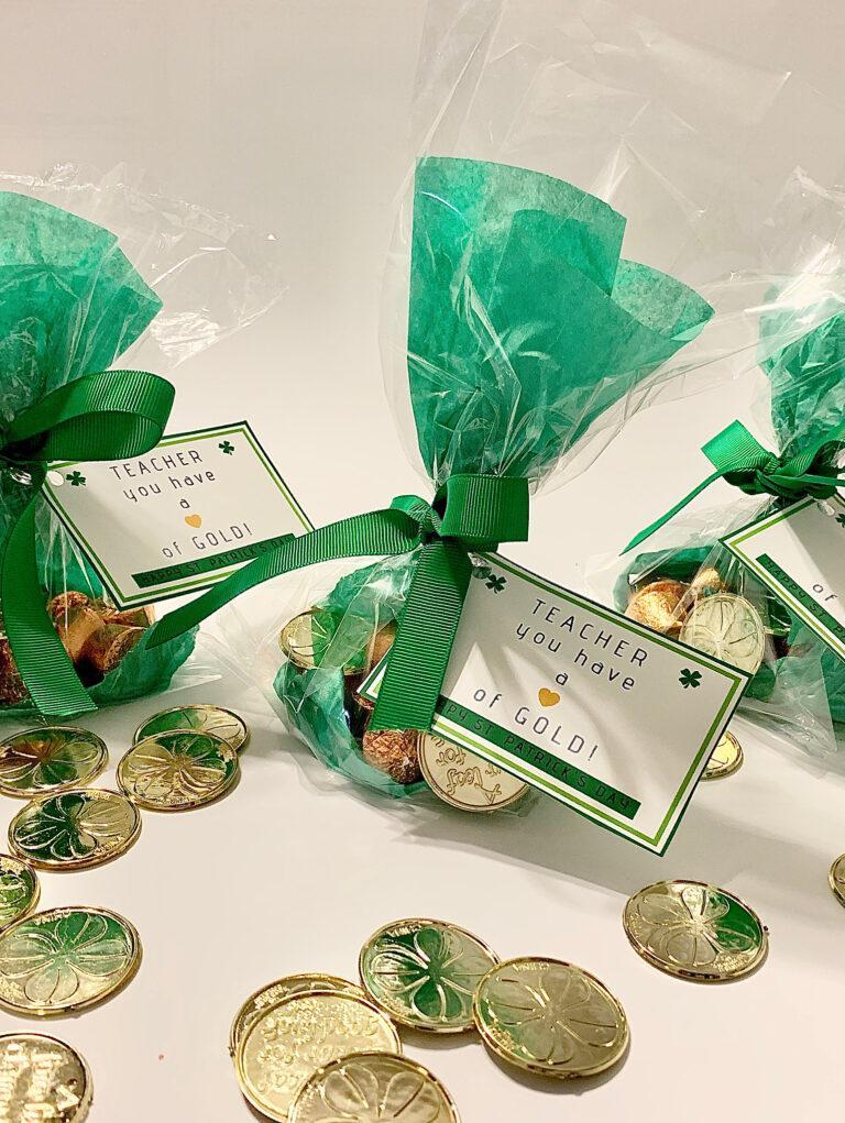 St. Patrick's Day Treat Bags | Free Printables Included