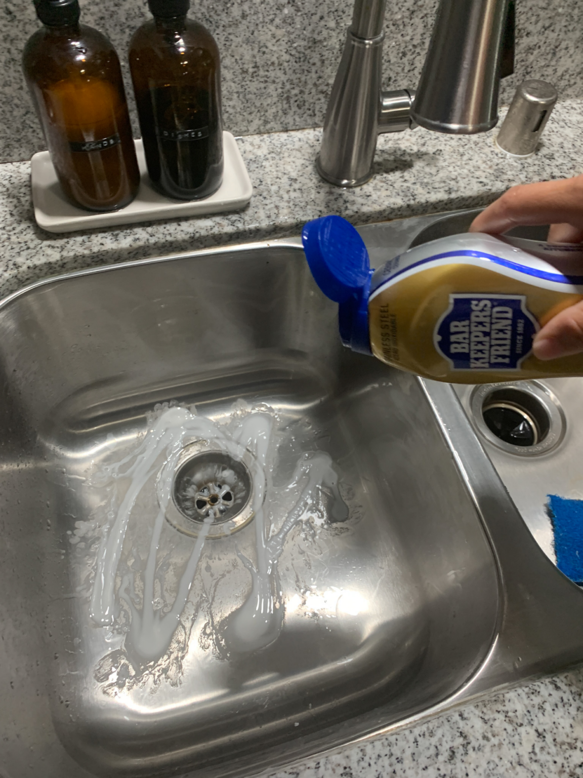 How To Clean Your Kitchen Sink | 4 Easy Steps To A Clean Stainless ...